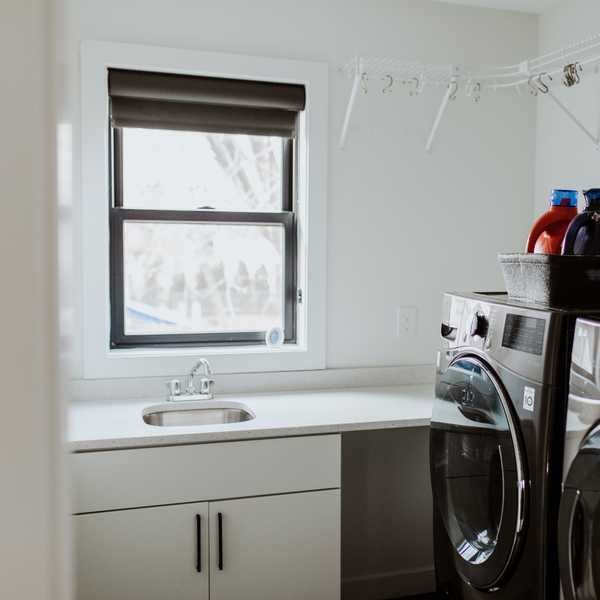 Modern Saint Paul • Helin Company